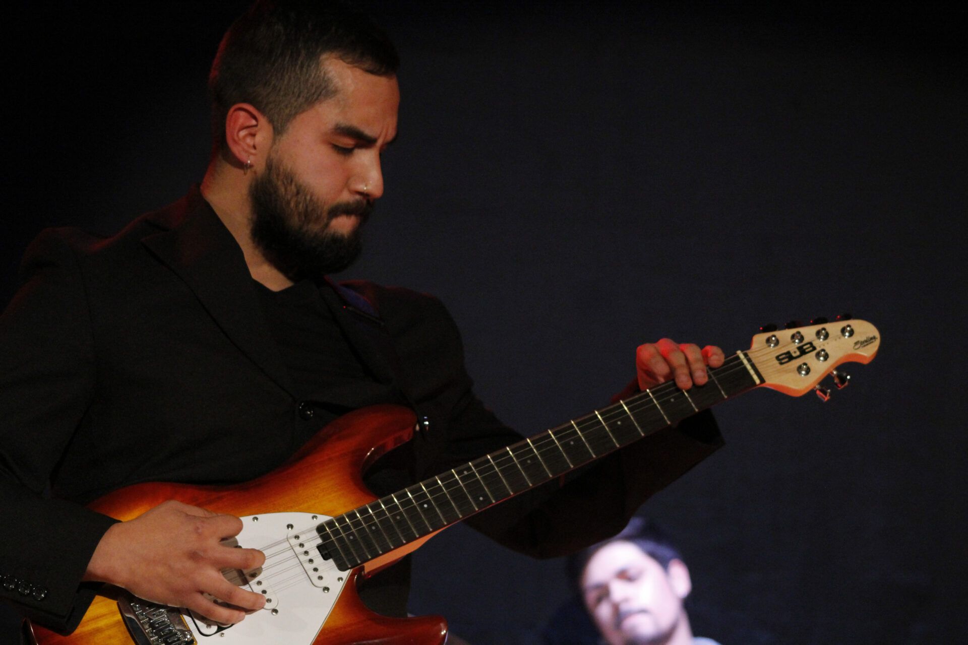 Clases de Guitarra con Pat Quinteros - RoomBand