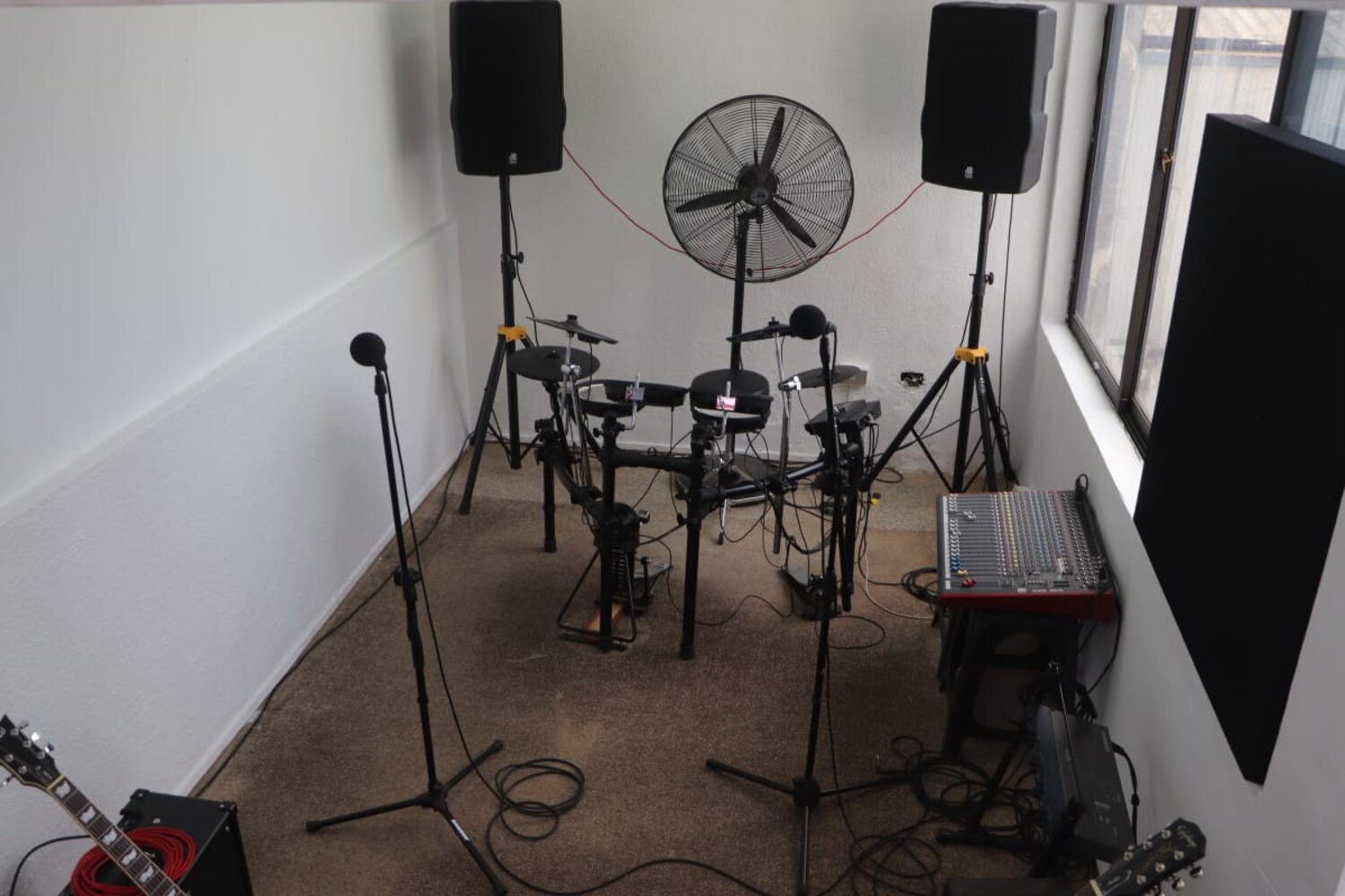 Silent Records – Sala de Ensayo – RoomBand