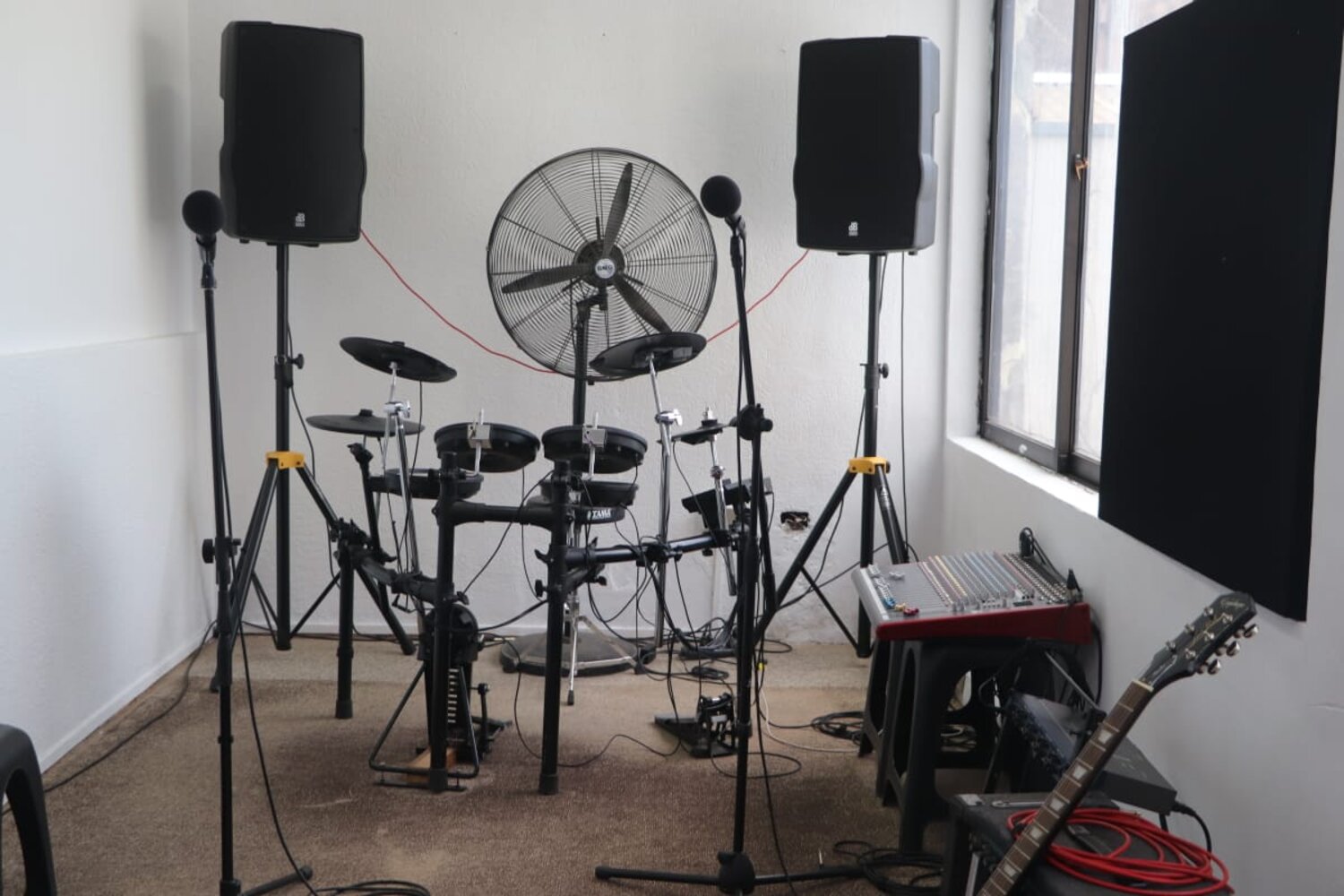 Silent Records – Sala de Ensayo – RoomBand